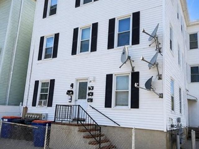 49 Nelson St, New Bedford, MA 02744