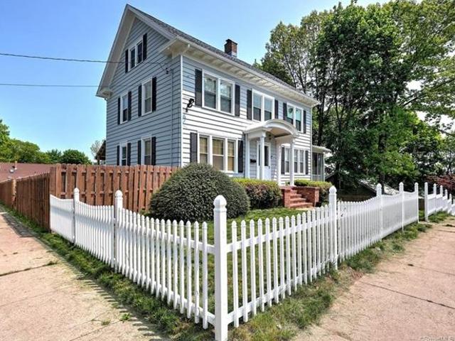 49 Red Rock Terrace, Hamden, CT 06518