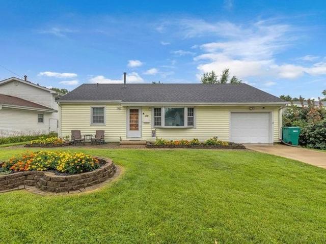 49 Ridge Lane Dr, Decatur, IL 62521