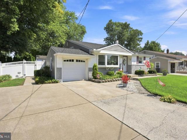 49 Rockville Drive