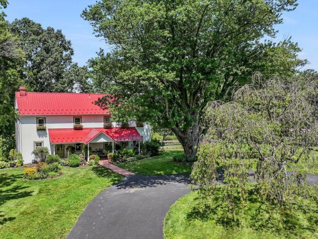 49 Rolling Green Lane