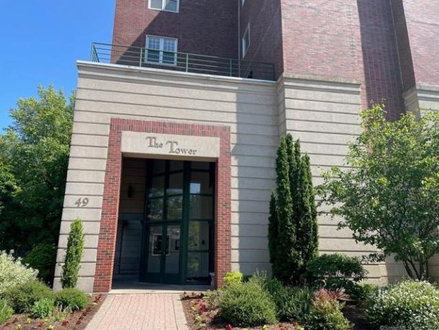 49 Rose St #404, Branford, CT 06405