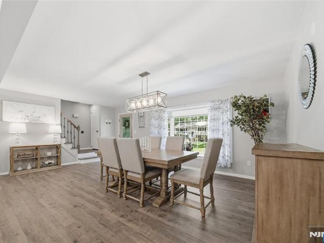 49 Skytop Drive