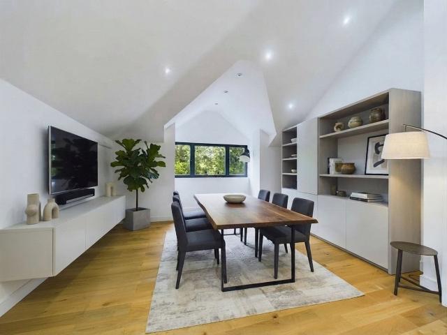 49 St. Marks Road, Maidenhead, Berkshire SL6, 3 bed flat to rent, £2,100 pcm | PrimeLocation