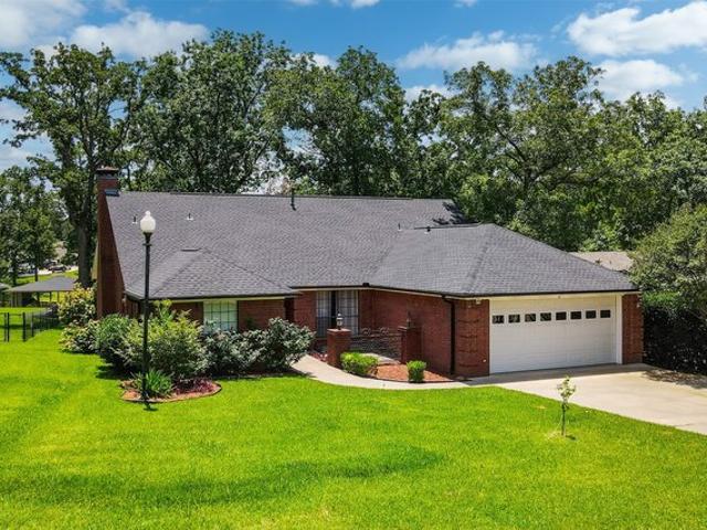 49 Sunset Blvd, Malakoff, TX 75148