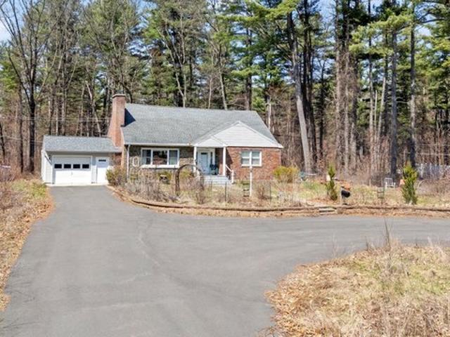 49B Fletcher Rd, Albany, NY 12203