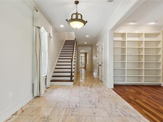 4 Muirfield Place