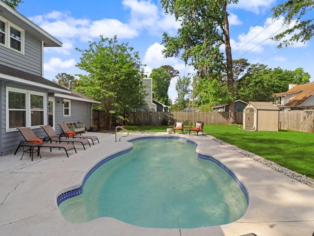 4 Mulroy Court