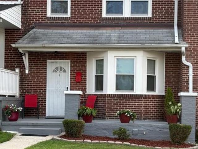 4 Maple Dr, Catonsville, MD 21228