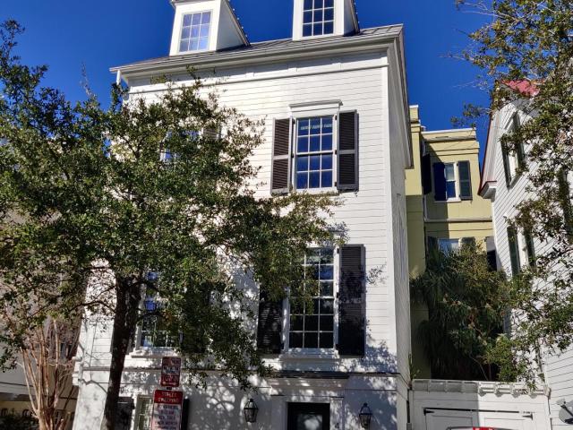 4 Marion Street