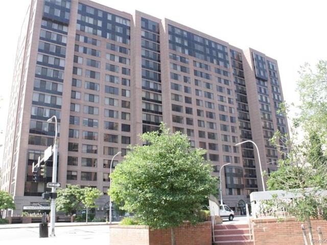 4 Martine Ave Apt 611, White Plains, NY 10606