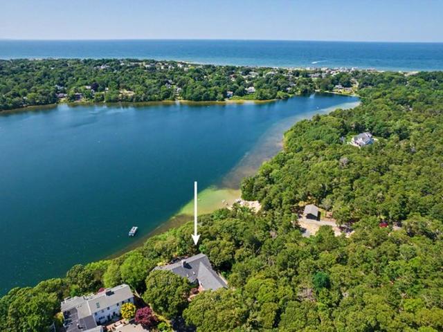 4 Maureens Way, Dennis, MA 02638