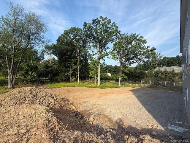 4 McCarthy Cir, Stony Point, NY 10980 | MLS #1026