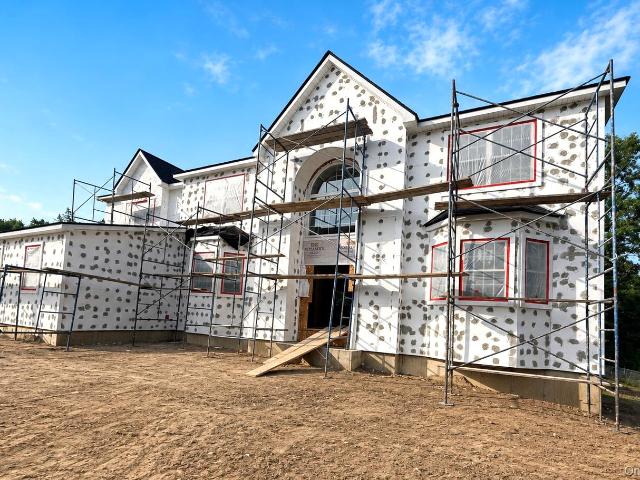 4 McCarthy Circle