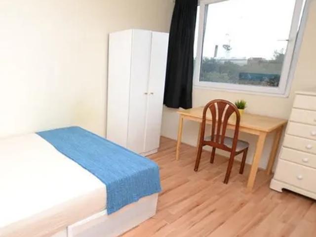 4 Meadowcroft Mews, St. George in the East, London, E1 8GR, United Kingdom | 4 bed apartment for rent #167264979 | Rentberry