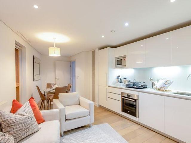 4 Merchant Square East, London W2 3 bed apartment to rent £4,767 pcm £1,100 pw