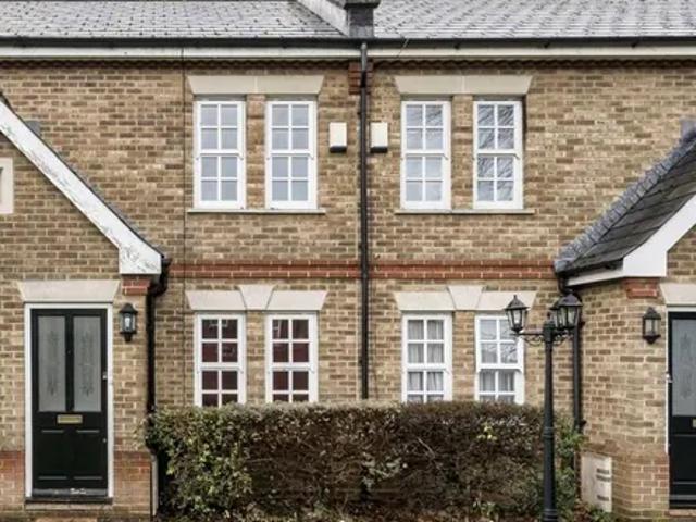 4 Meredith Mews, London, SE4 2SL, United Kingdom | 2 bed house for rent #139269114 | Rentberry