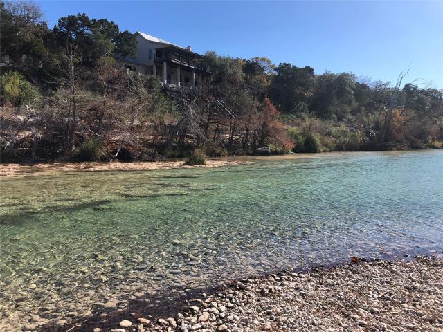 4 Meridian Dr