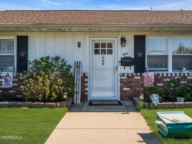 4 Michigan Dr Unit 363, Matawan, NJ 07747