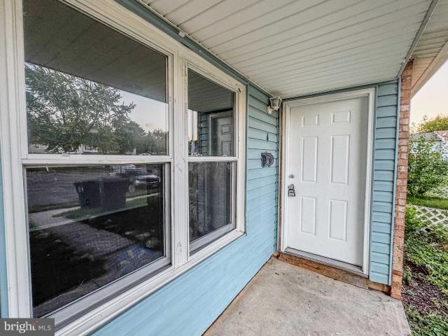 4 Milstone Ct, Sicklerville, NJ 08081 | MLS #NJCD2100 | Compass