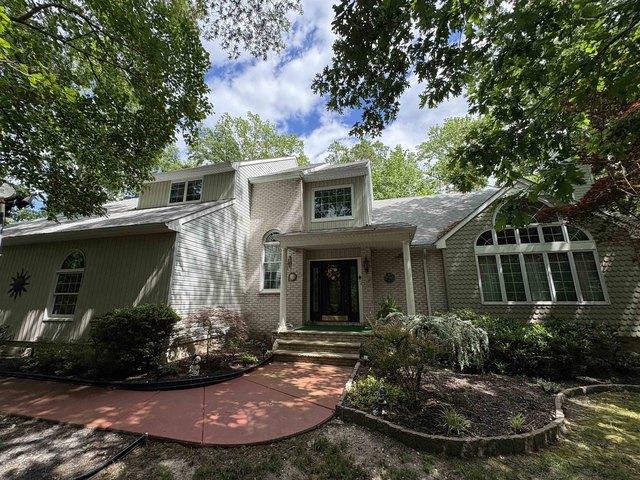 4 Moore Ter, Cape May Court House, NJ 08210