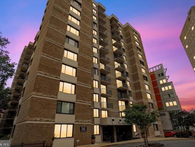 4 Monroe St #4 507, Rockville, MD 20850