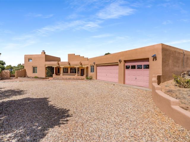 4 Montana Court