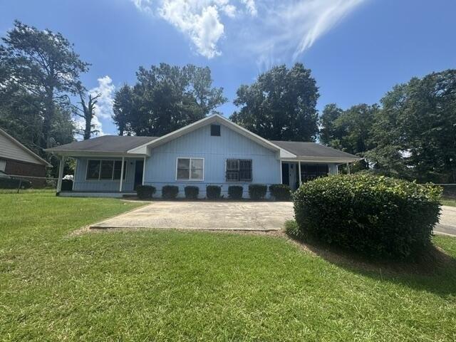 4 Montclair Ct, Columbus, GA 31907