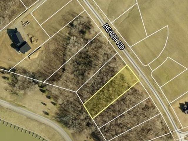 4 N Beach Rd, Paint Township, OH 45133