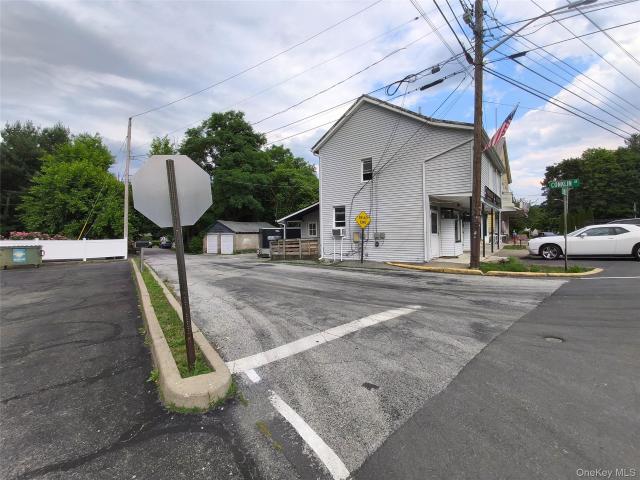 4 N Main Street
