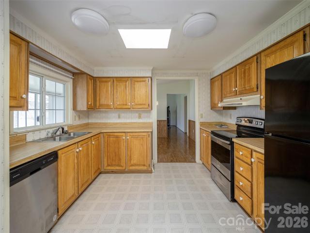4 N Marjorie Lane