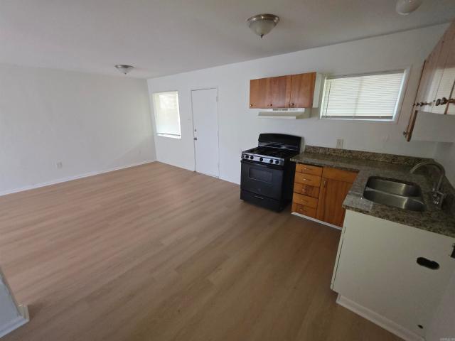 4 N Meadowcliff Drive