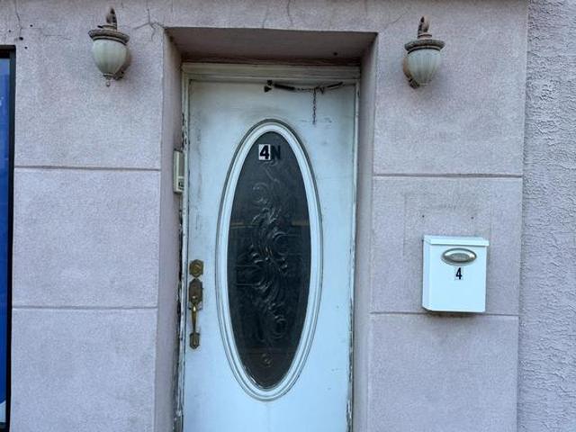 4 N Pearl Street