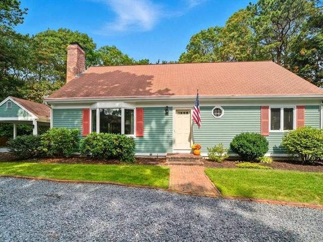 4 Nancy Ave, East Falmouth, MA 02536