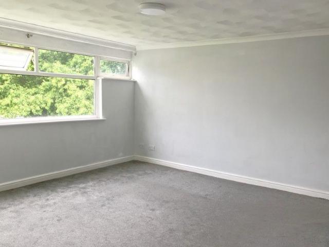 4 New Court, Addlestone 1 bedroomProperty for lettings Seymours