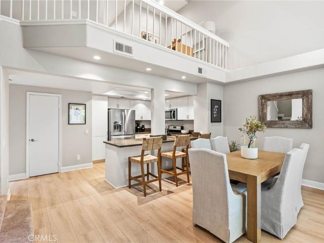 4 Nightingale Drive