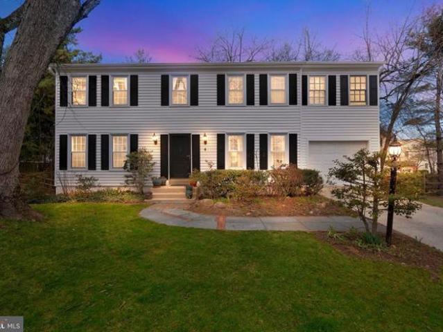 4 Northrup Ct, Rockville, MD 20850