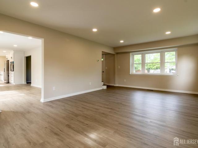 4 Overbrook Road
