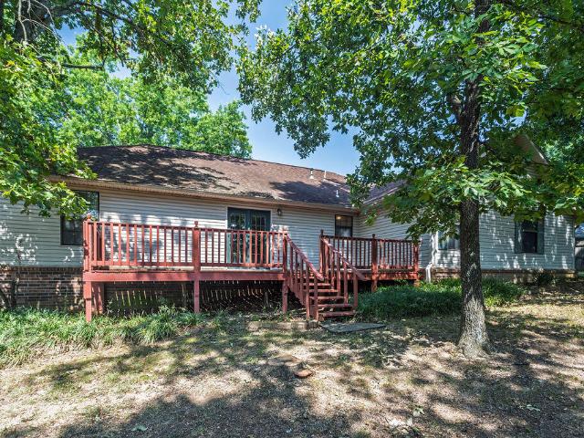 4 Oak Meadow Cove