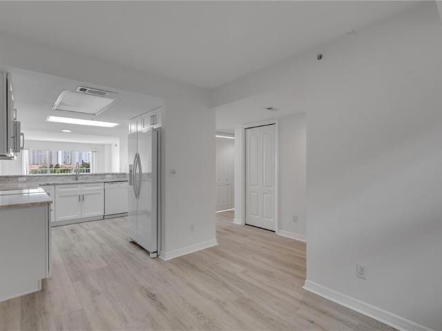 4 Oceans W Blvd, Unit 402A, Daytona Beach, FL 32118 | MLS #NS1087