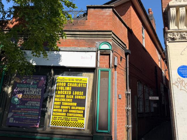 4 Offices TO LET