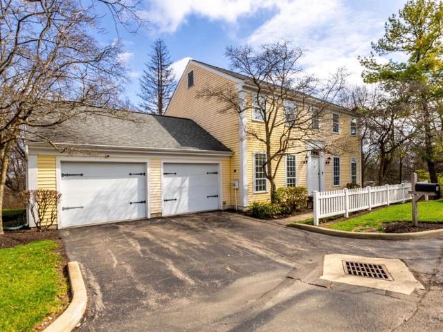 4 Old Duxbury Court