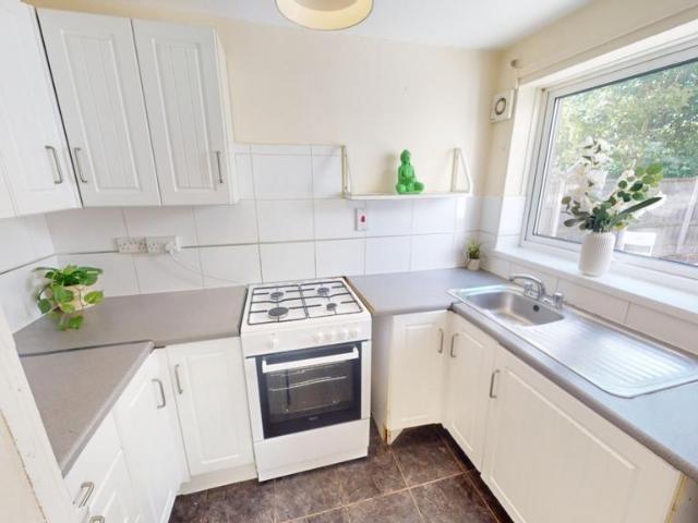 4 Old Mill Close, Radford. 3 bed semi detached house to rent £1,820 pcm £420 pw