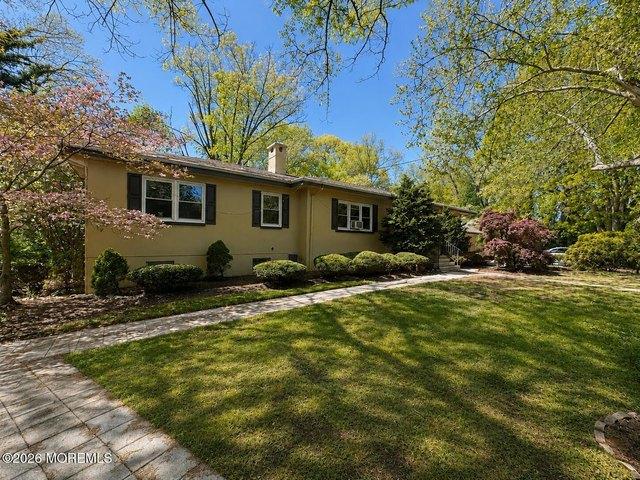 4 Orchard Ave, Bordentown, NJ 08505