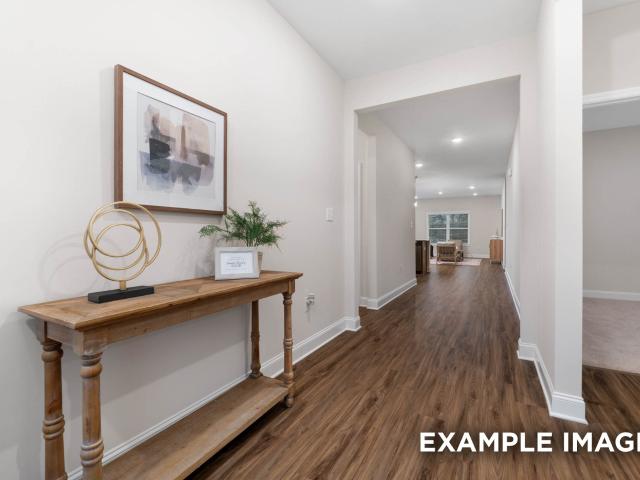 4 Aurora Cir