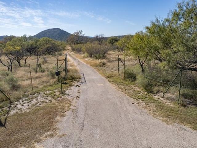 4 Acres County Road 416, Uvalde, TX 78801
