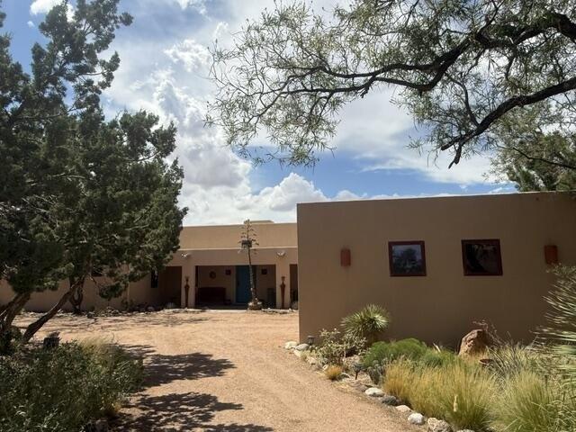 4 Alexi Ct, Placitas, NM 87043