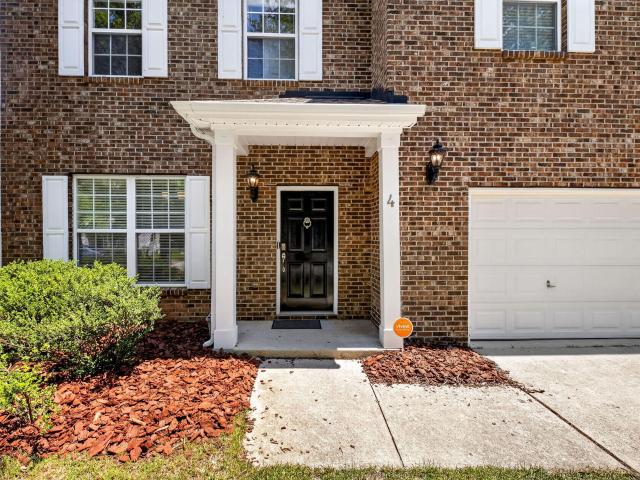 4 Alexis Court