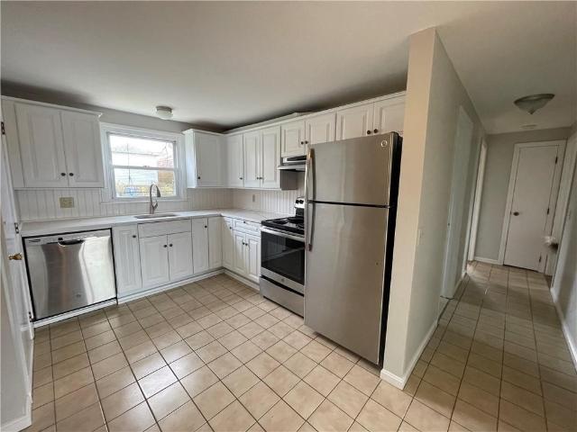 4 Almy Court 2