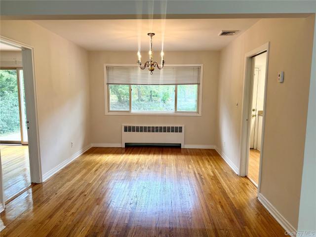4 Annette Drive
